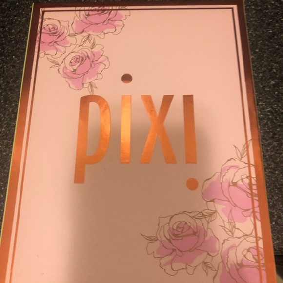Makeup | Brand New Pixi Makeup Set | Poshmark